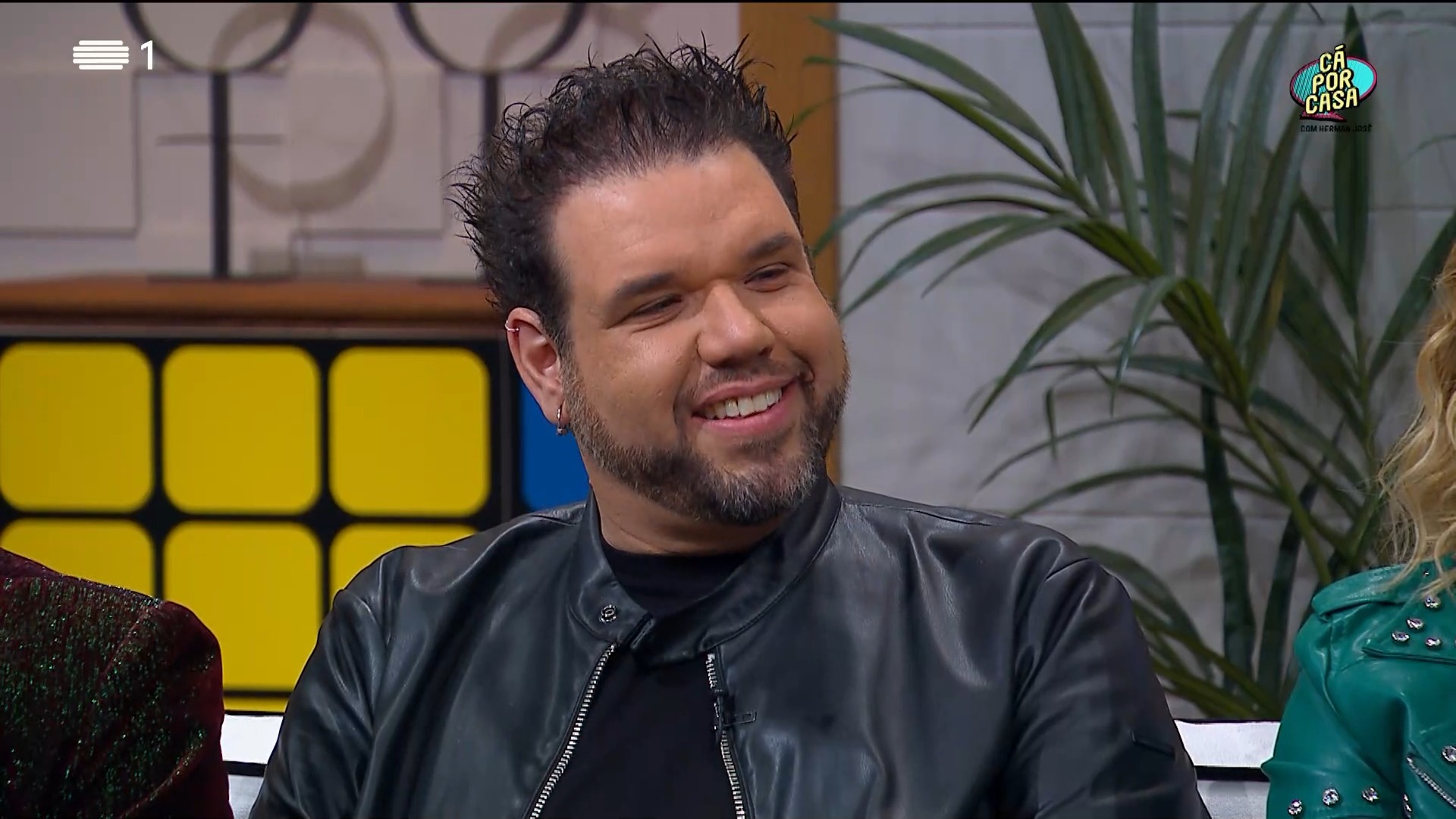 Rodrigo Leal: "São 32 milhões de discos que ele vendeu e o crucifixo ...