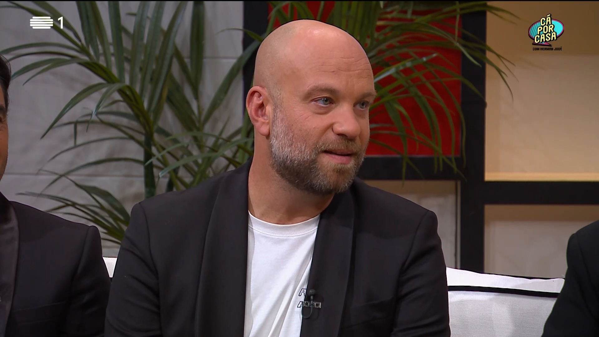 Hugo Van Der Ding: "Começei a ver a morte como o fim do filme". - Cá ...