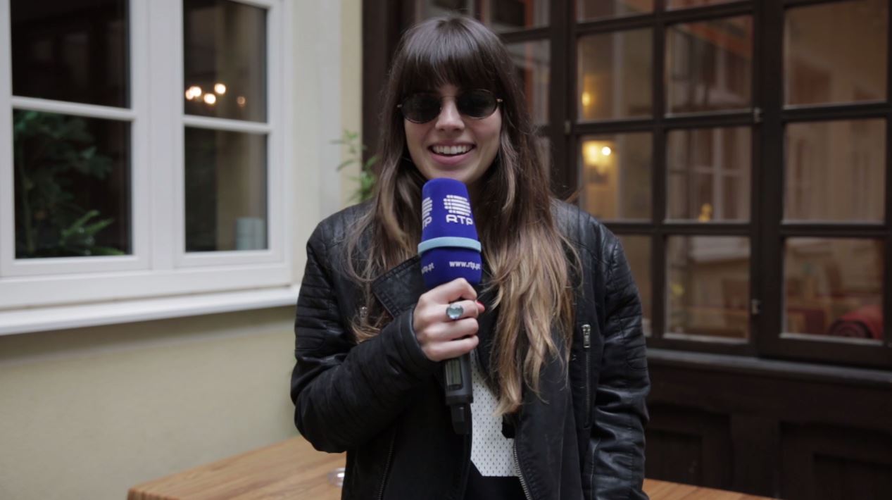 Leonor Andrade: "é uma honra fazer parte deste espetáculo" | Extra | RTP