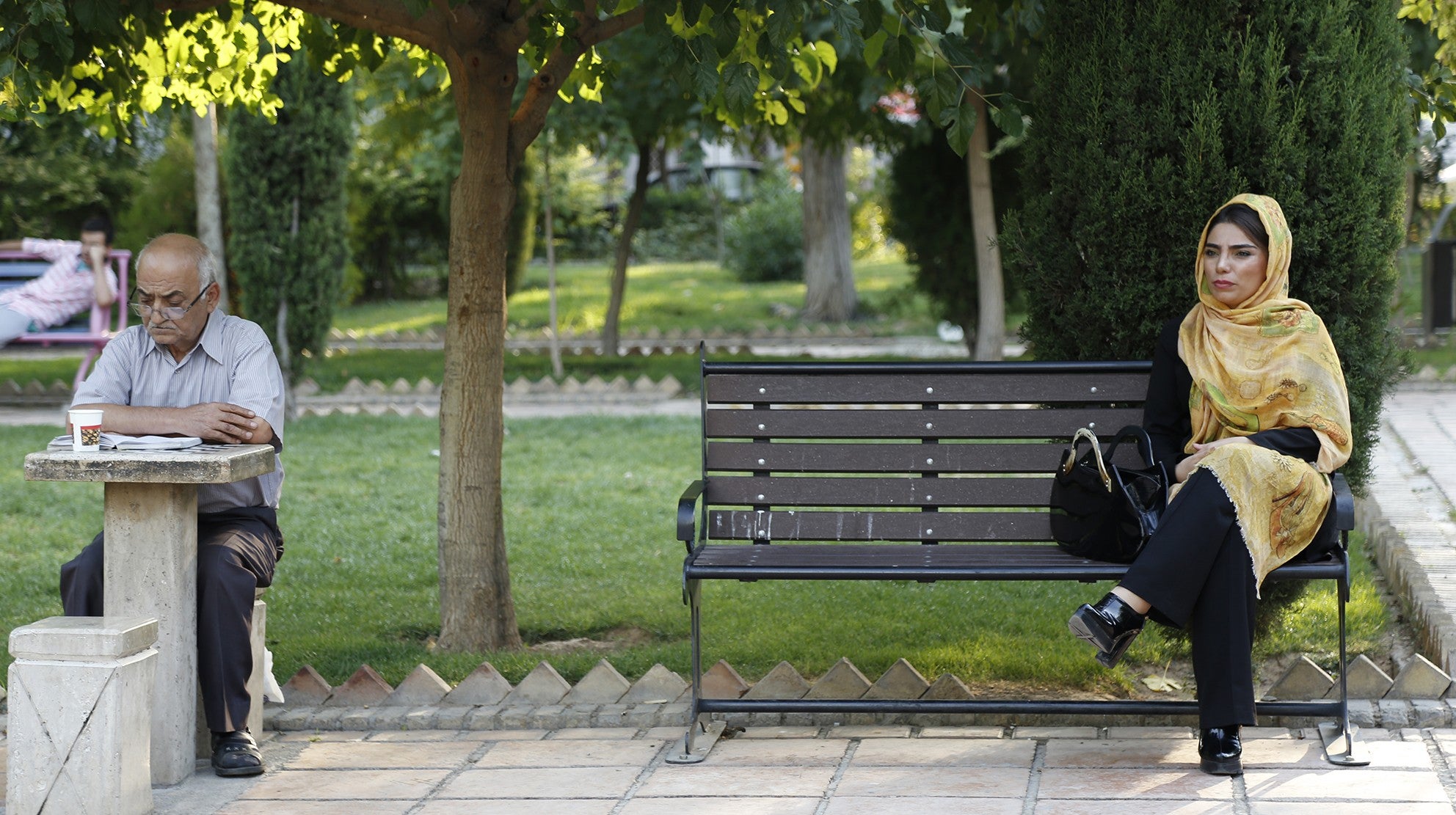 Histórias de Teerão: cinco realizadores mostram o Irão verdadeiro ...