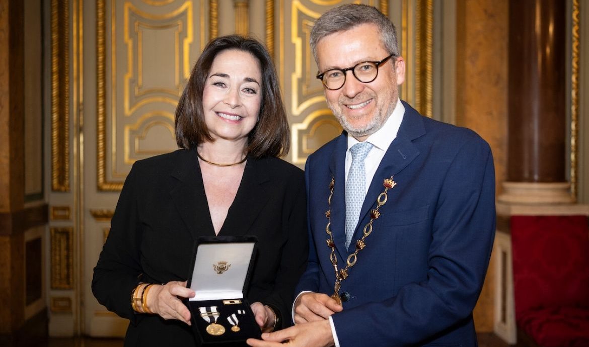 Paula Moura Pinheiro distinguida com Medalha Mérito Cultural pela ...