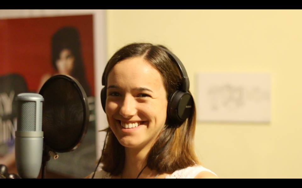 Helena Kendall: "É uma balada que fica na cabeça"