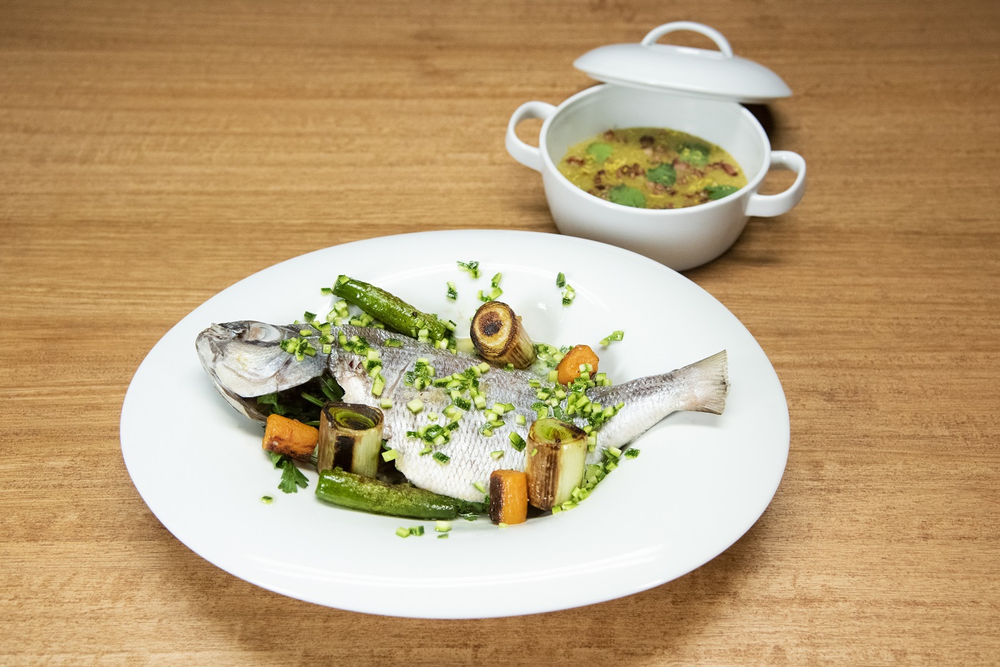 Choupa assada no forno com legumes e polenta - Masterchef