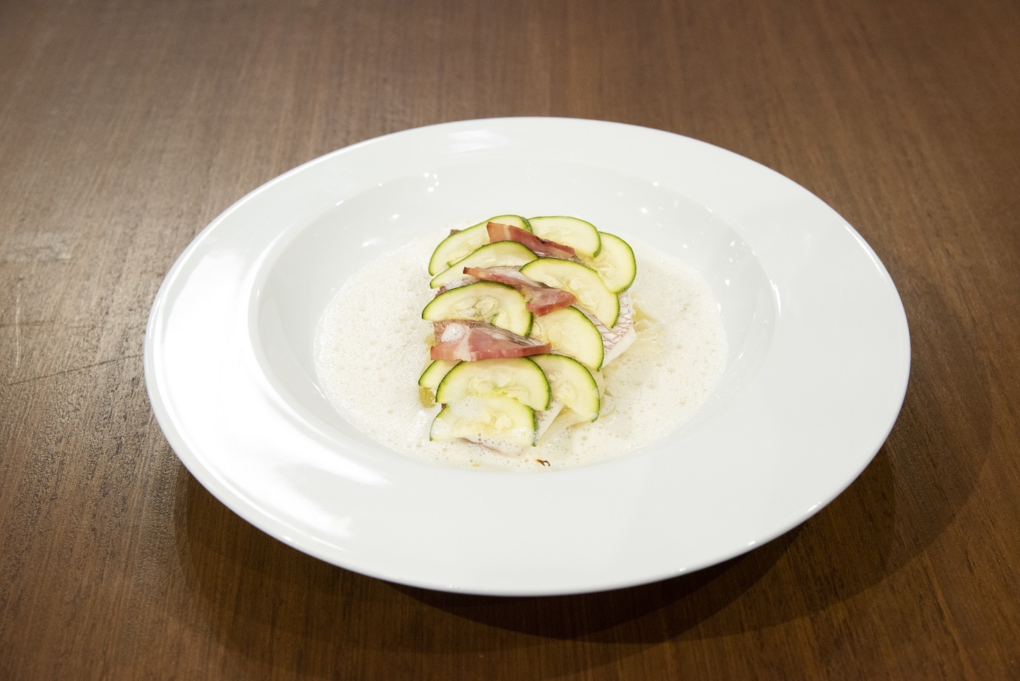 Filete de pargo no forno com cebolada e batata assada - Masterchef