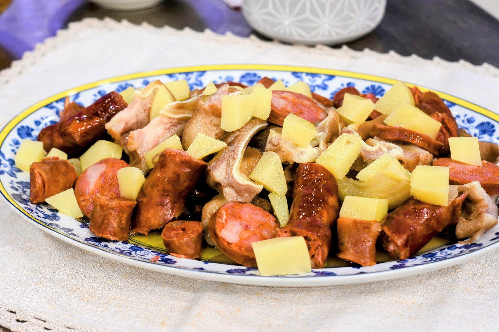 Butela (ou Bulha) com Casulas Secas | Praça da Alegria | RTP