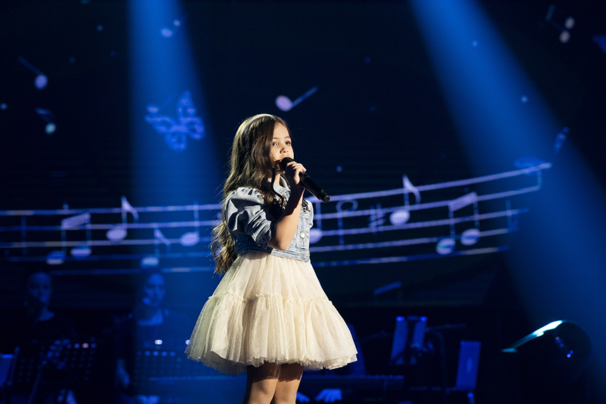 Maria Adele - "Chamar a Música" | Prova Cega - The Voice Kids