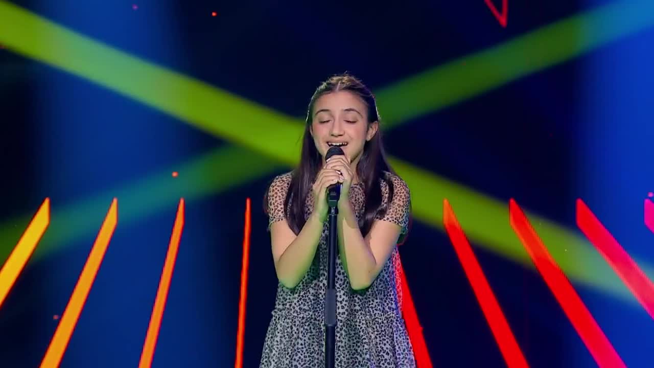 Beatriz Faria - “Somewhere Over the Rainbow” | Provas Cegas - The Voice ...