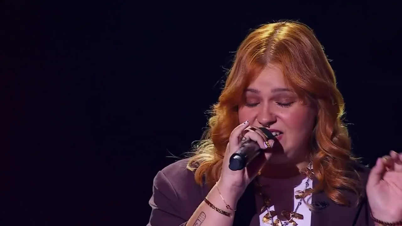 Beatriz Silva - "Bloodsucker" | Provas Cegas - The Voice Portugal